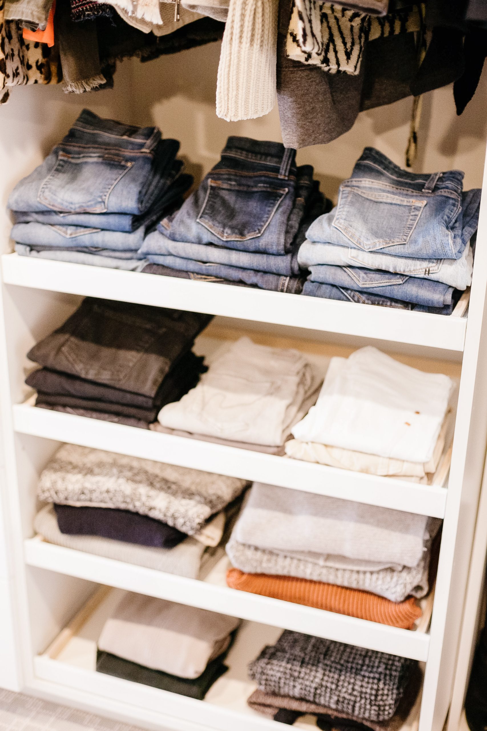 Four Basic Rules Of Closet Organization
